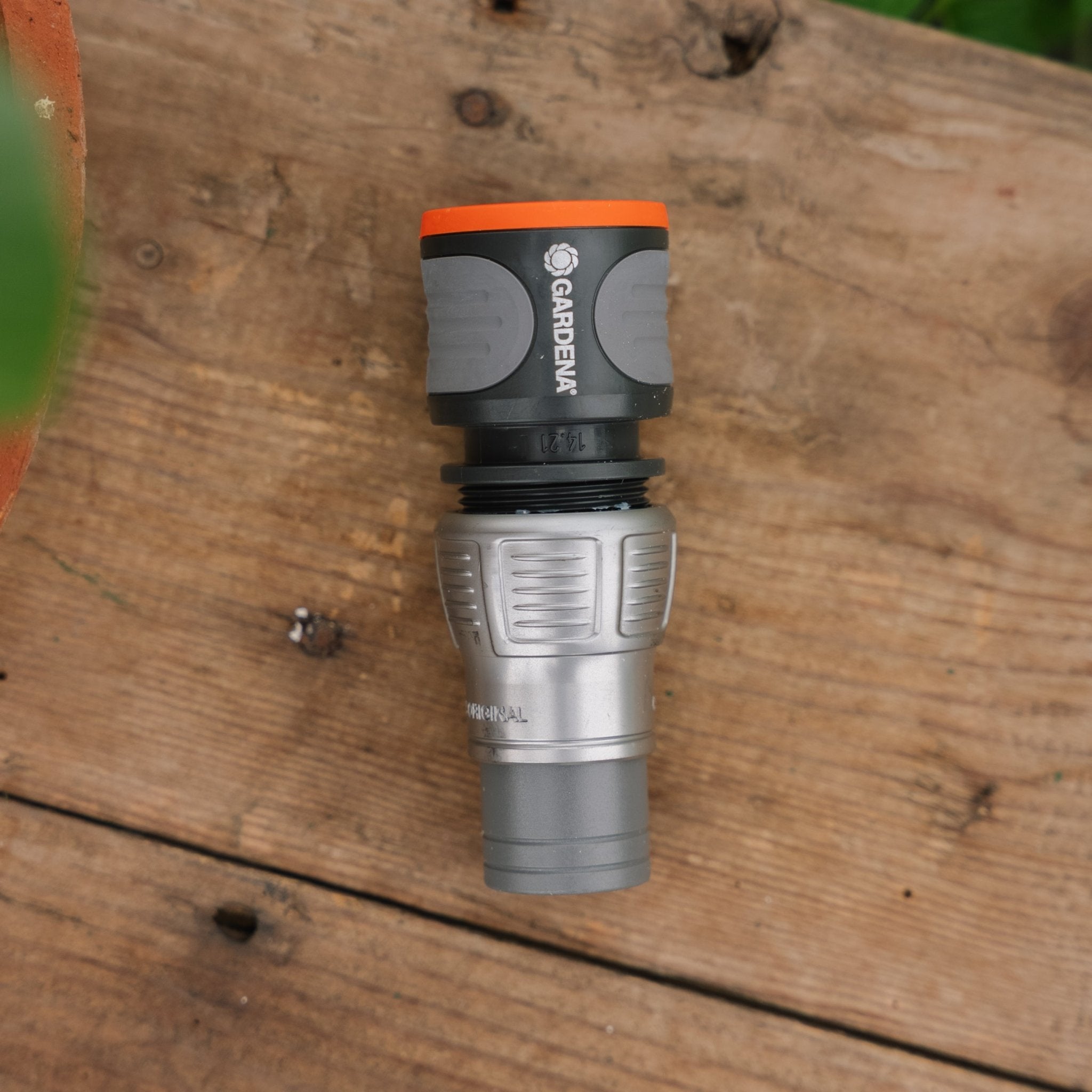Premium slangkoppling 1/2” – Funktionell trädgårdsutrustning från Gardena